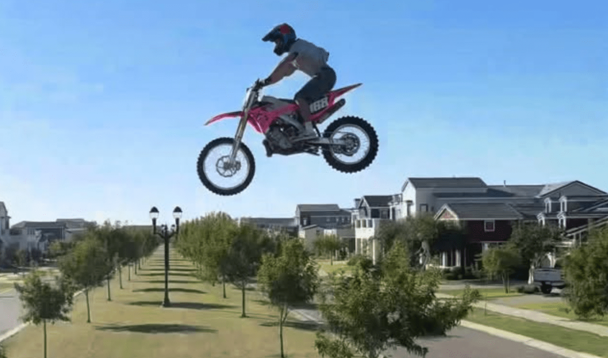 Video: Gilbert teen swiftly arrested after epic bike stunt
