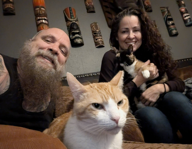 Phoenix heavy metal legend and wife start cat rescue