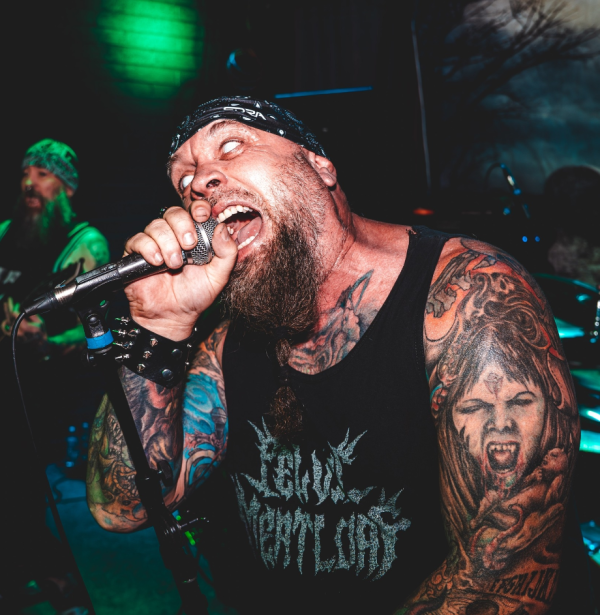 Phoenix heavy metal legend and wife start cat rescue