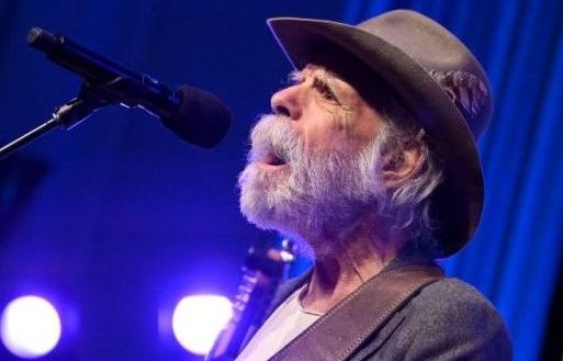 How Grateful Dead’s Bob Weir reinvented rhythm guitar and jamming