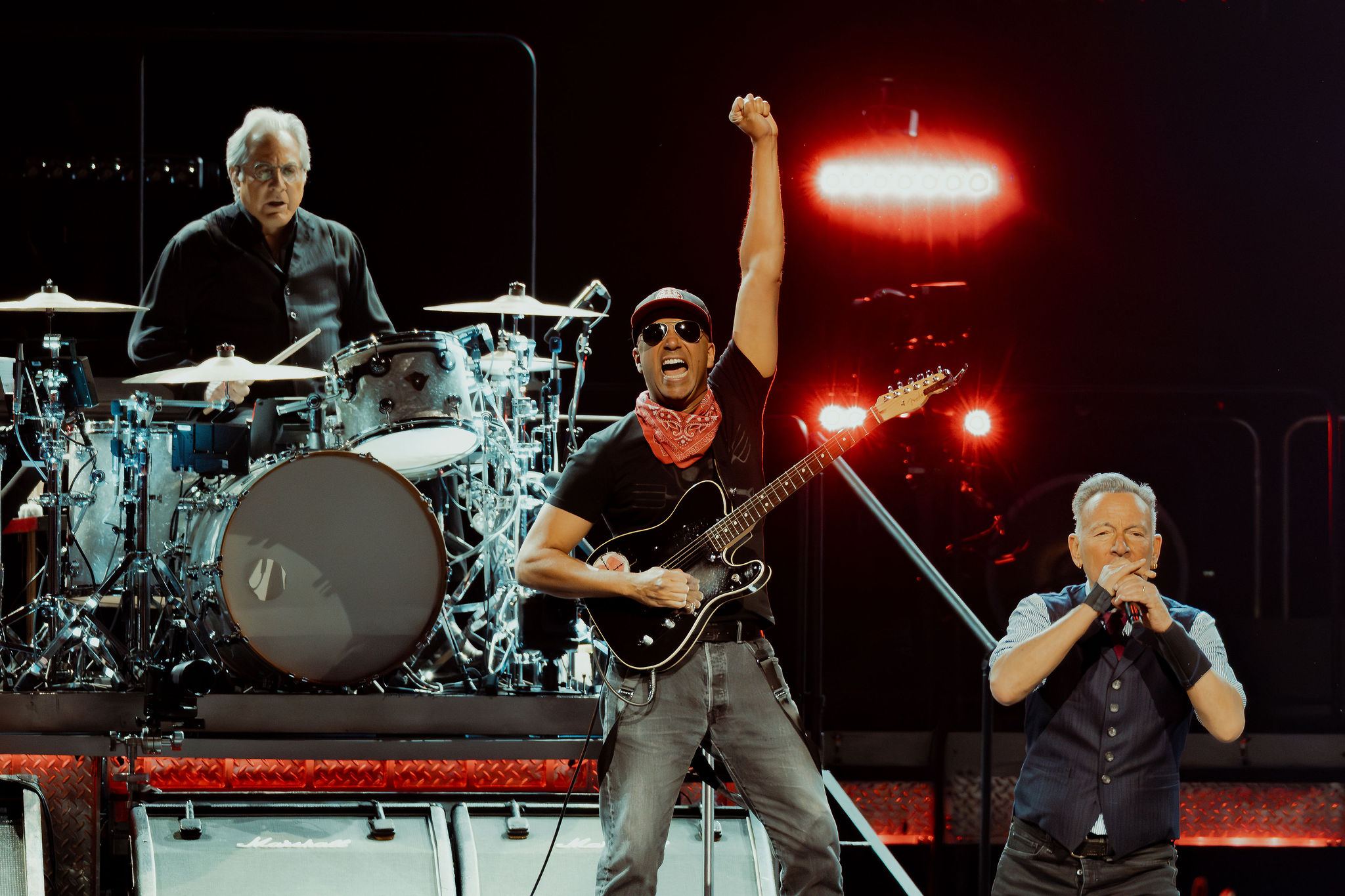 Bruce Springsteen took Trump to task at Phoenix concert