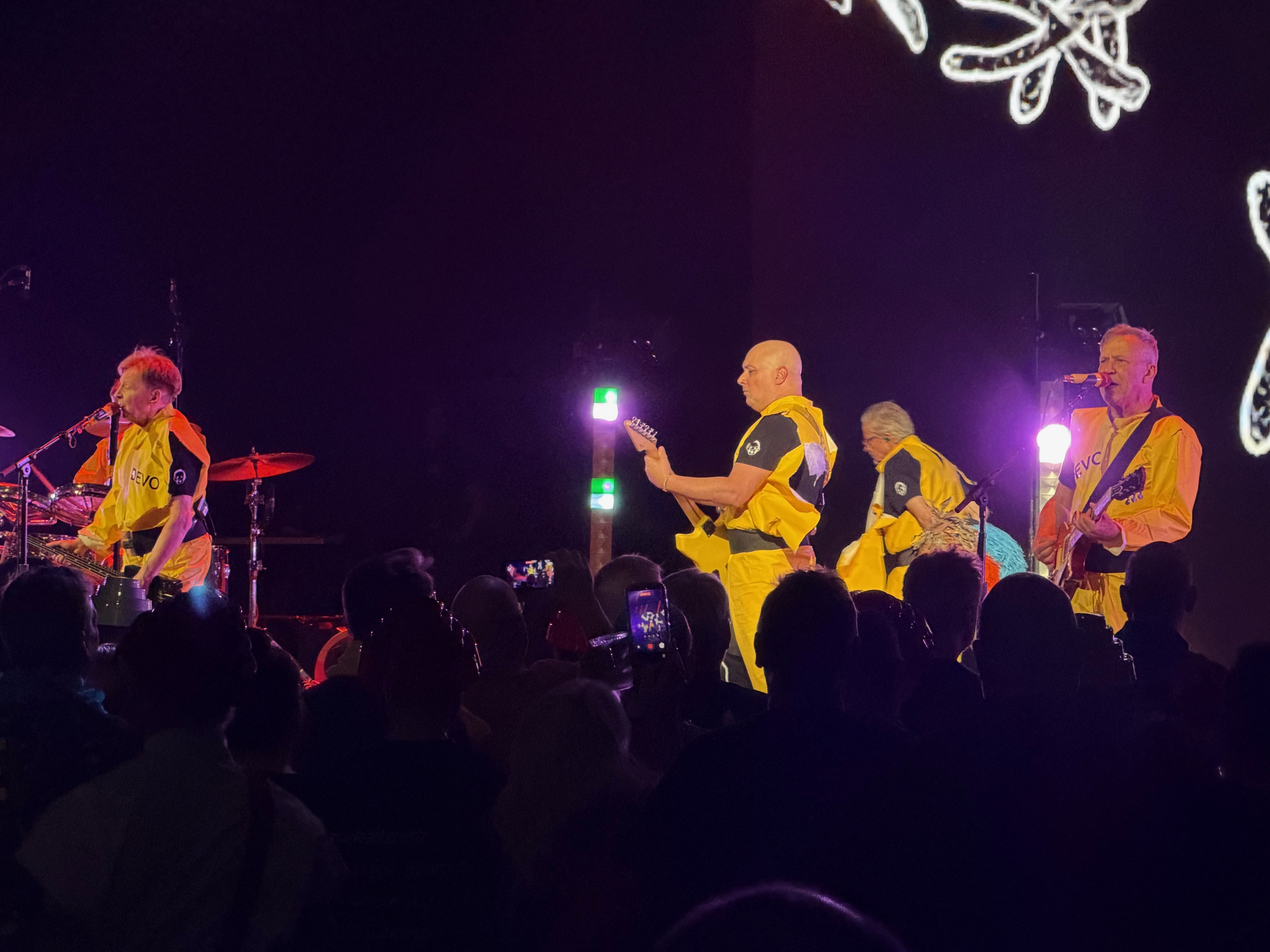 Phoenix Devo concert was a feast for the eyes and ears