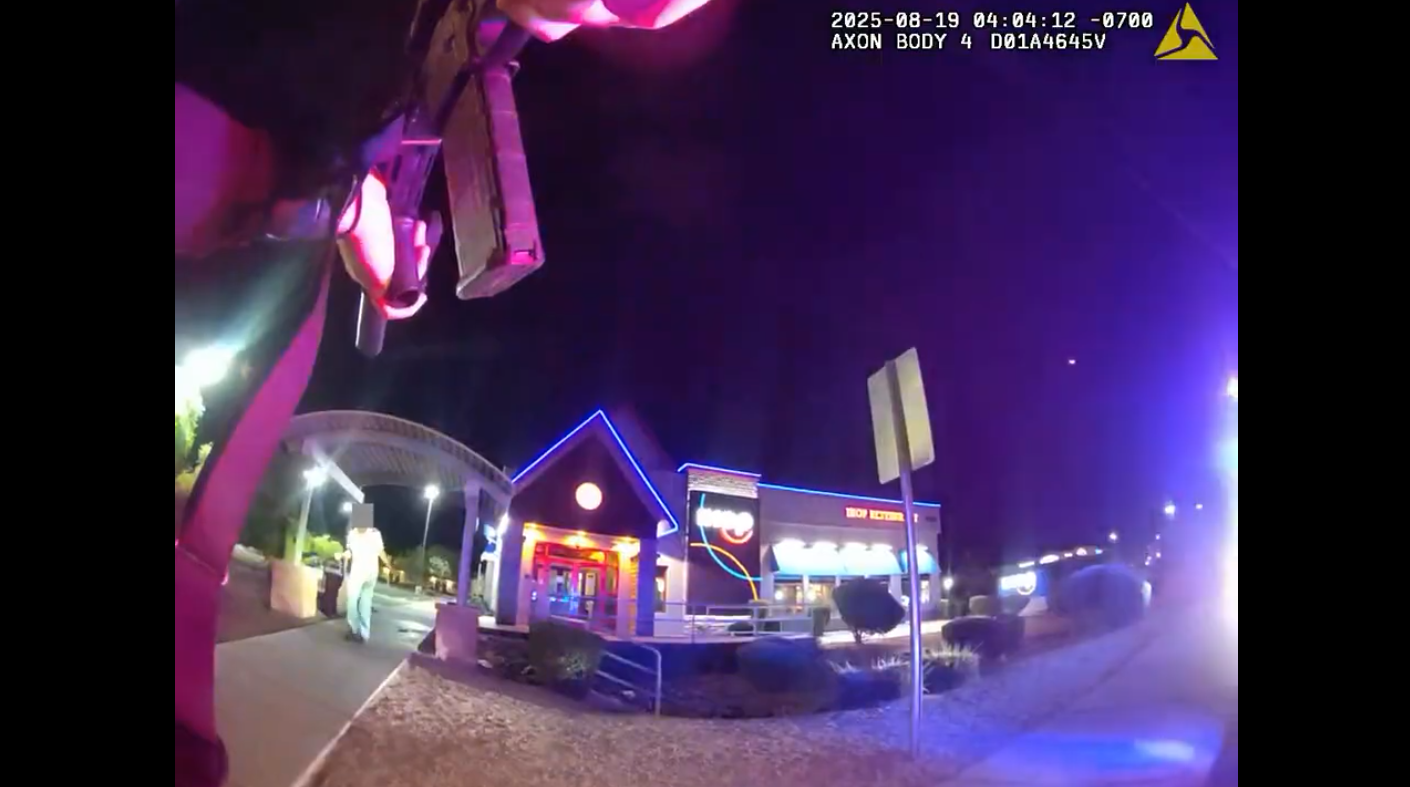 Video: Phoenix cops kill man, wait 6 minutes to give medical aid ...